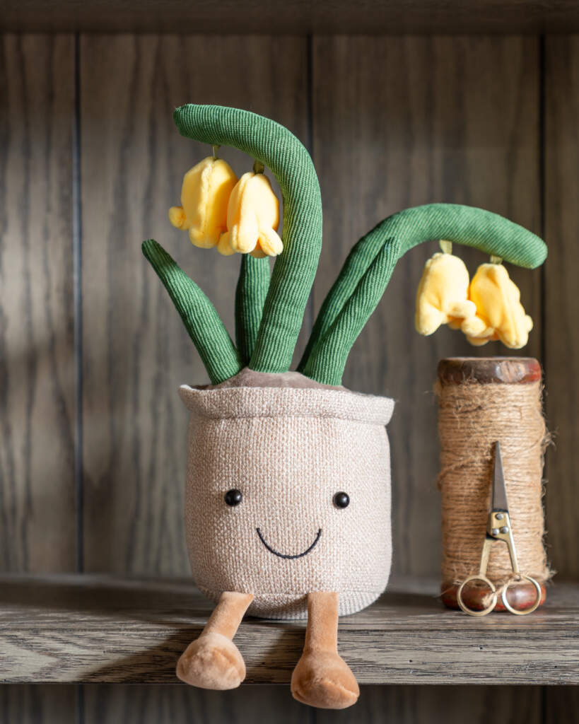 Daffodil Plushie | PlantVine
